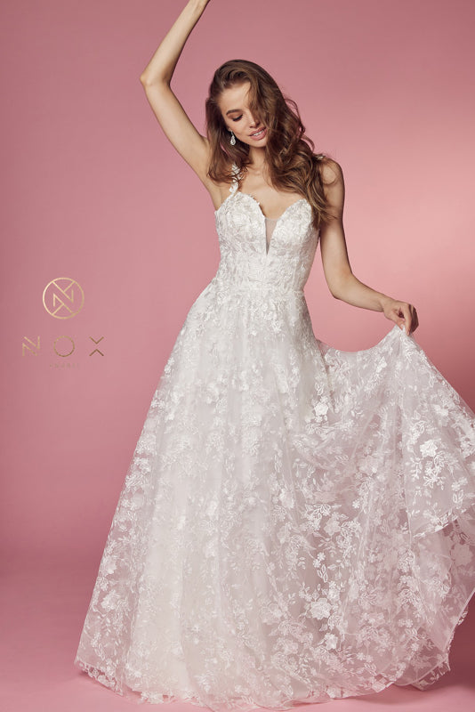 NOX ANABEL JE922 Floral Applique Sweetheart Bridal Gown – The Gown Galleria